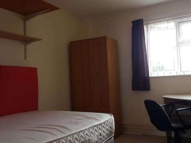 4 Bedroom Shared Living/roommate Nottingham Nottingham 101838767