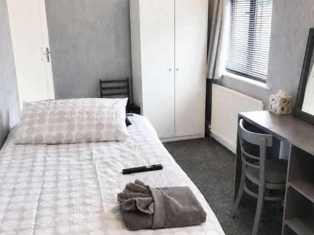 4 Bedroom Shared Living/roommate Nottingham Nottingham 103427821
