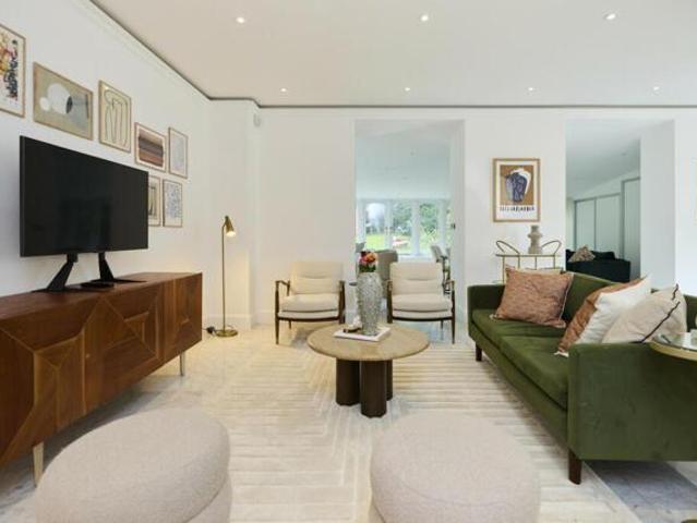 4 Bedroom Shared Living/roommate Camden Greater London 100097009