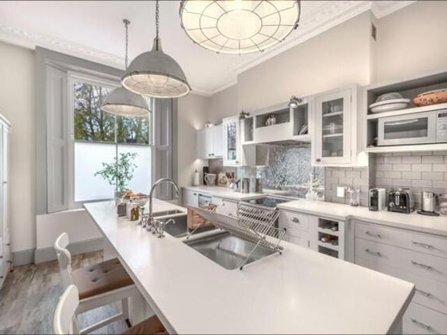 4 Bedroom Shared Living/roommate Camden Greater London LS101199842
