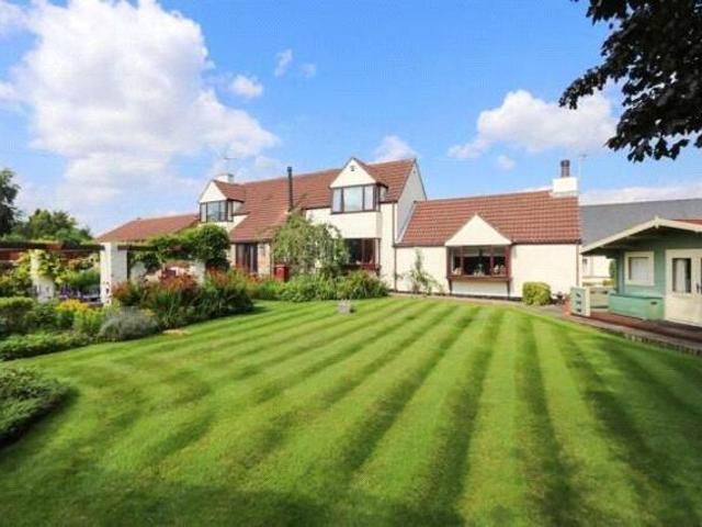 4 Bedroom Shared Living/roommate Derbyshire Derbyshire LS101316307