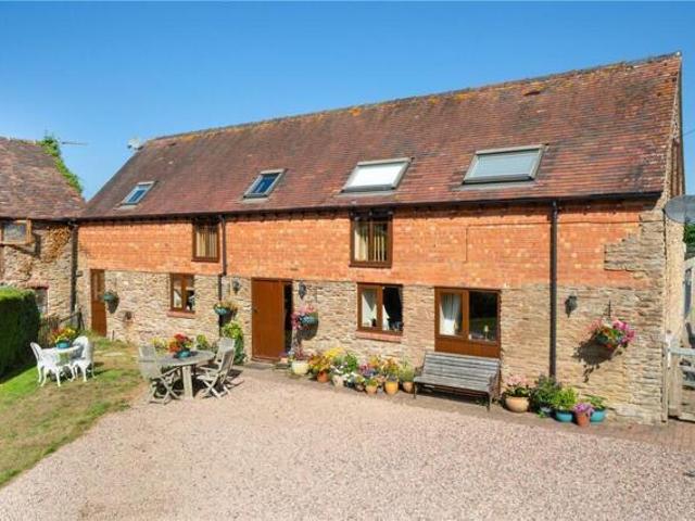4 Bedroom Shared Living/roommate Kidderminster Shropshire LS99437177