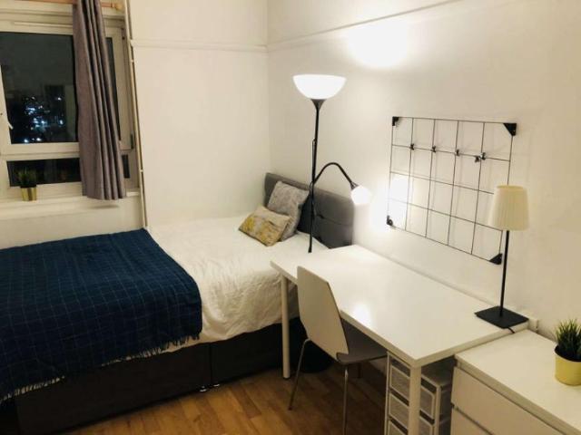 4 Bedroom Shared Living/roommate London London 101852396