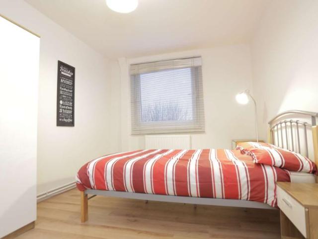 4 Bedroom Shared Living/roommate London London 101852932