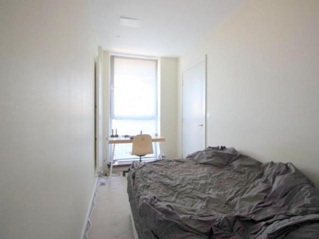 4 Bedroom Shared Living/roommate London London 90563696