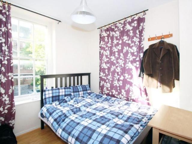 4 Bedroom Shared Living/roommate London London 90563117