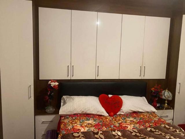4 Bedroom Shared Living/roommate London London 93119037