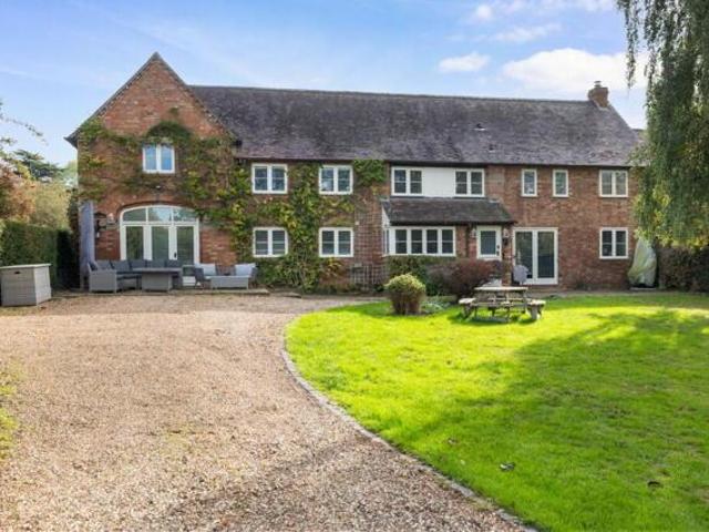 4 Bedroom Shared Living/roommate Pershore Pershore 101025568