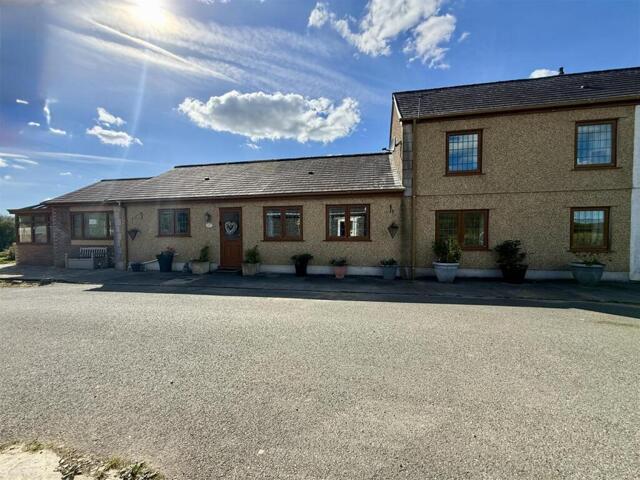4 Bedroom Shared Living/roommate Pontarddulais Pontarddulais 100615067
