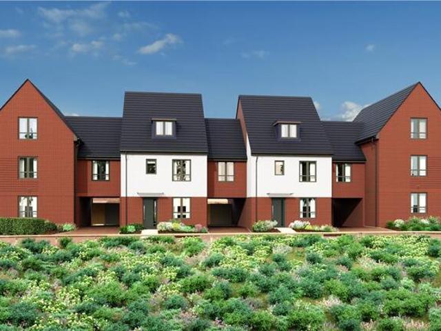 4 Bedroom Shared Living/roommate Surrey Berkshire 98233121