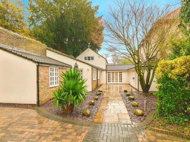 4 Bedroom Shared Living/roommate Tytherington Tytherington 98118728
