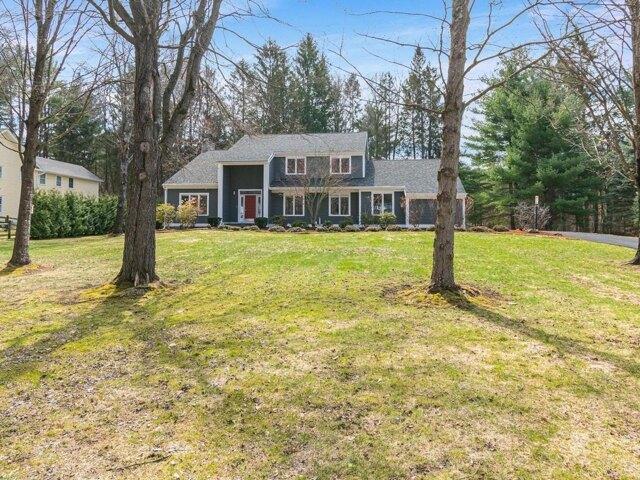 4 bedroom, Shelburne VT 05482 LS102798797