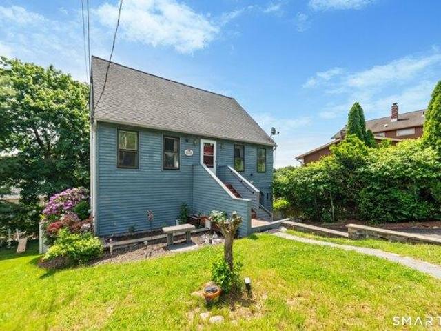 4 bedroom, Shelton CT 06484 103102457
