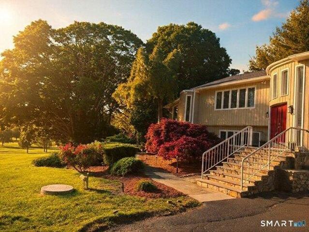 4 bedroom, Shelton CT 06484 104189224