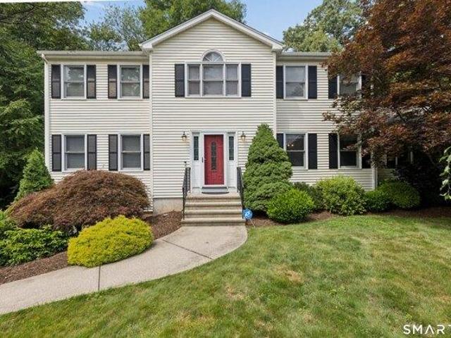 4 bedroom, Shelton CT 06484 105207592