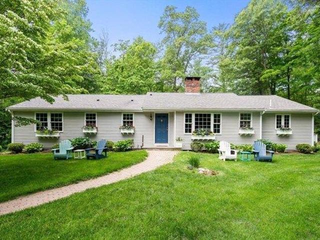 4 bedroom, Sherborn MA 01770 104571241