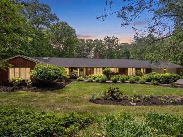 4 bedroom, Sherborn MA 01770 104760231