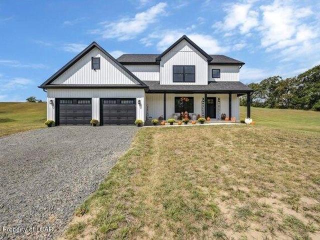 4 bedroom, Shickshinny PA 18655 LS94303075