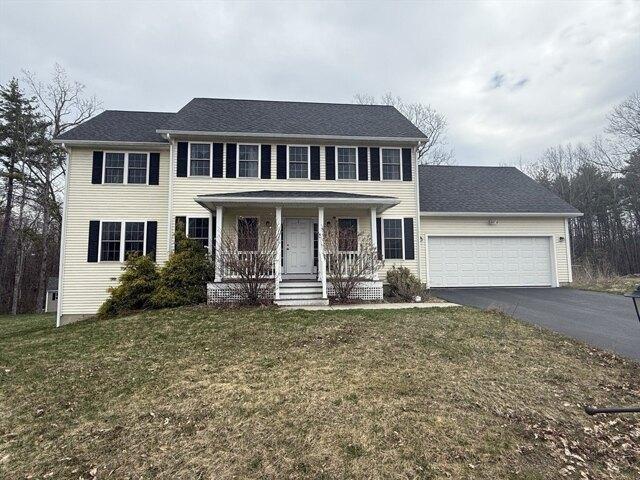 4 bedroom, Shirley MA 01464 102479573
