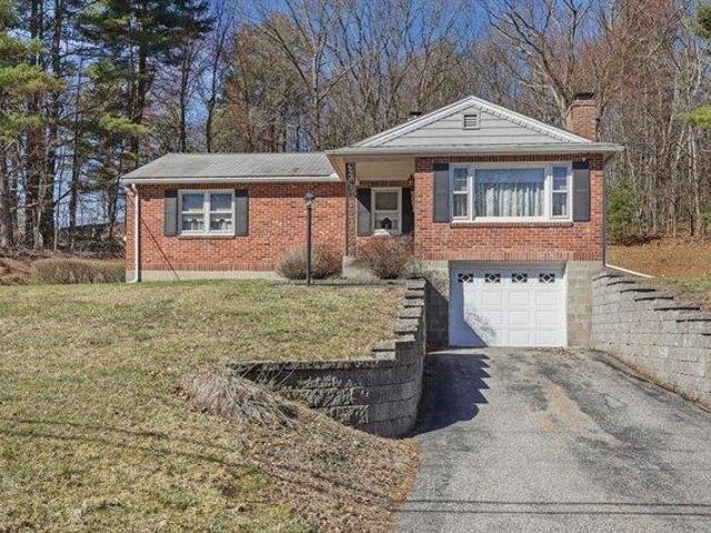 4 bedroom, Shrewsbury MA 01545 102371467