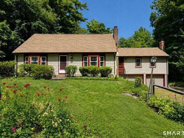 4 bedroom, Simsbury CT 06070 104792254