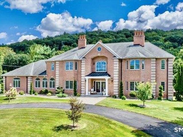 4 bedroom, Simsbury CT 06070 104831330