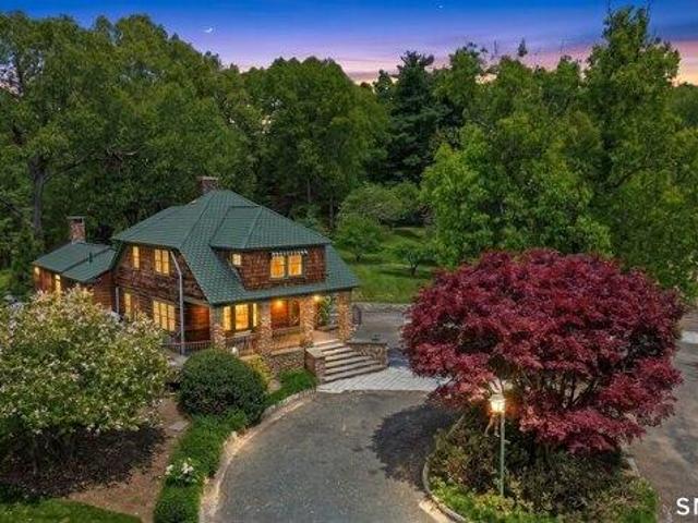 4 bedroom, Simsbury CT 06070 102584008