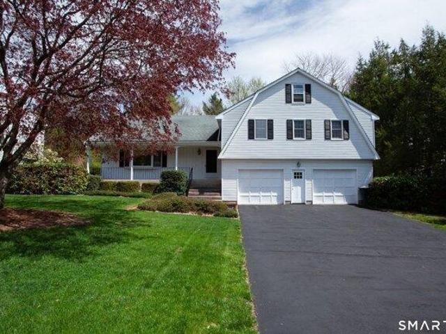 4 bedroom, Simsbury CT 06070 LS101633073