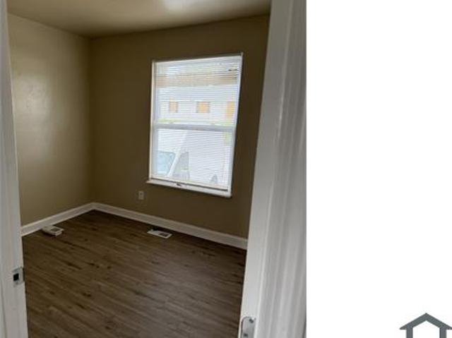 4 Bedroom Single Family House 10140 Castle Dr in Saint Louis, MO 63136 | AffordableHousing. Com