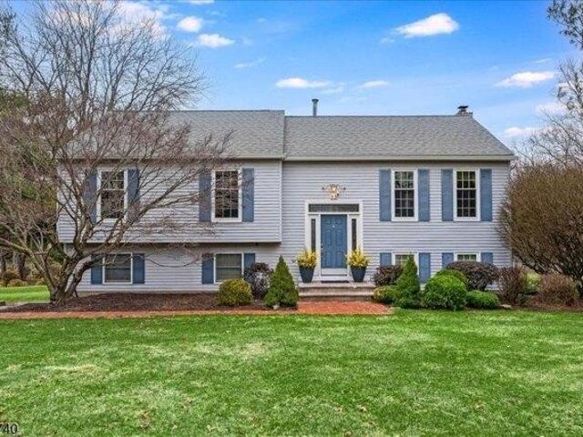 4 bedroom, Sparta NJ 07871 102283273