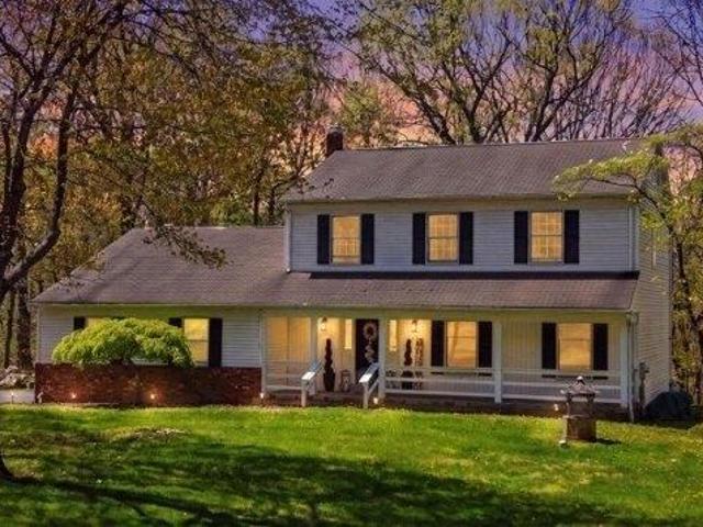 4 bedroom, Sparta NJ 07871 102212859