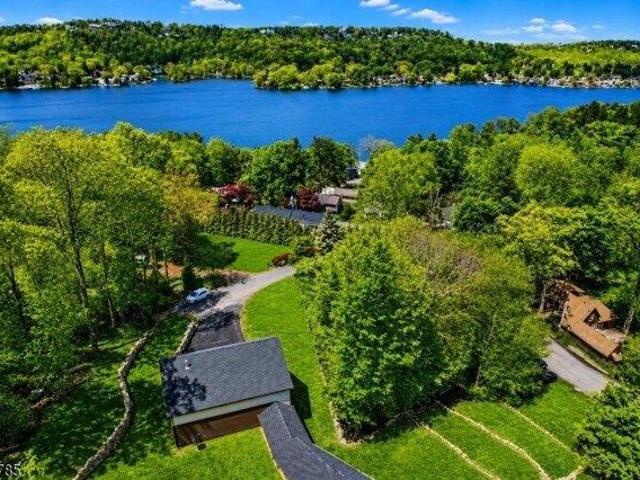 4 bedroom, Sparta NJ 07871 103665575