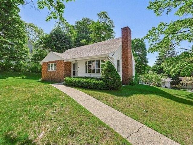 4 bedroom, Spencer MA 01562 104852261