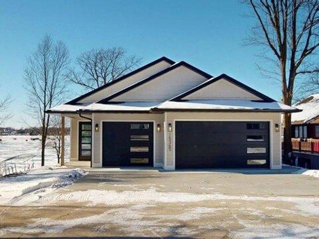 4 bedroom, Spirit Lake IA 51360 88761334