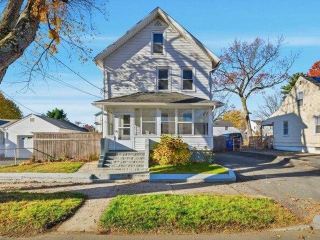 4 bedroom, Springfield MA 01104 100653340