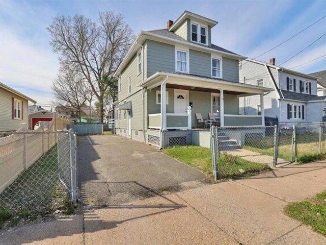 4 bedroom, Springfield MA 01104 LS102118970