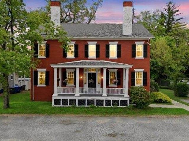 4 bedroom, Springfield MA 01105 102859878