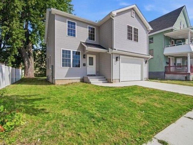 4 bedroom, Springfield MA 01107 105013631