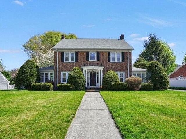 4 bedroom, Springfield MA 01107 101933759