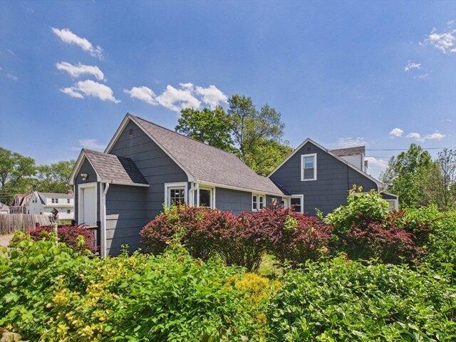 4 bedroom, Springfield MA 01109 103098583
