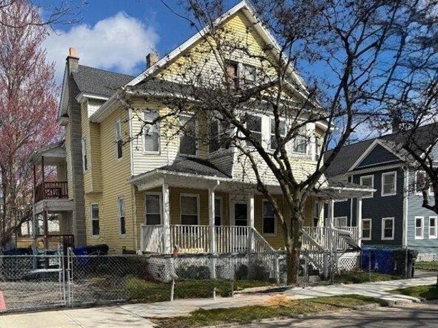 4 bedroom, Springfield MA 01109 LS101857570