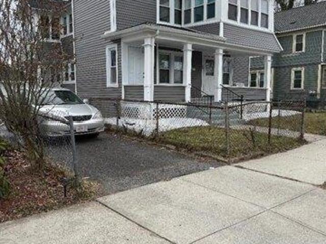4 bedroom, Springfield MA 01109 LS102120306