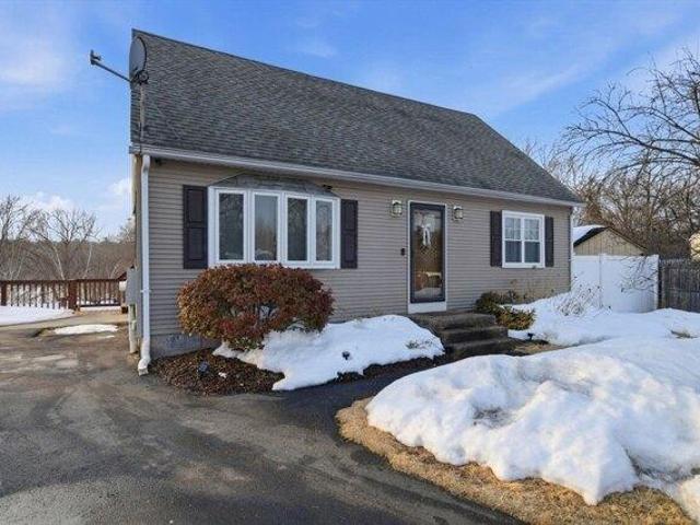 4 bedroom, Springfield MA 01109 LS102344734