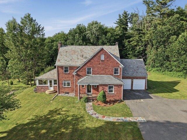 4 bedroom, Springfield MA 01118 104603921