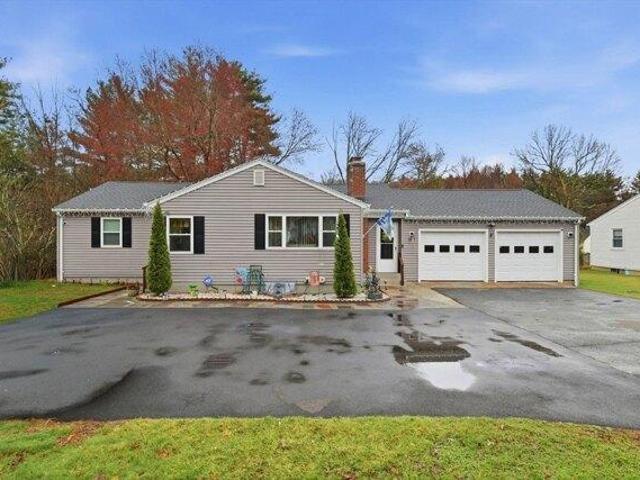 4 bedroom, Springfield MA 01128 LS102316217