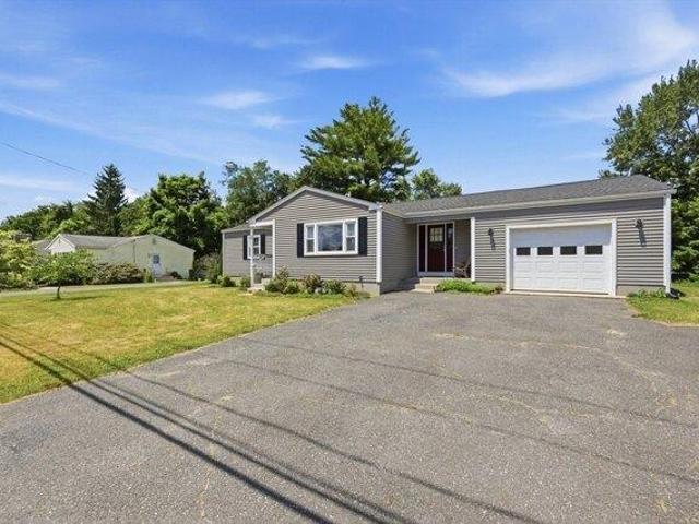4 bedroom, Springfield MA 01129 104758536