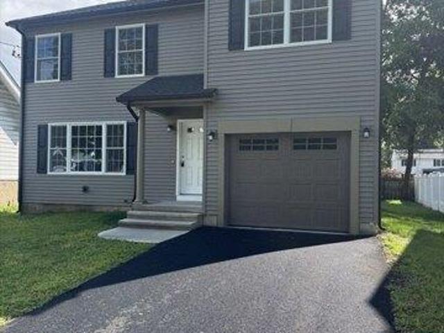4 bedroom, Springfield MA 01151 105082072