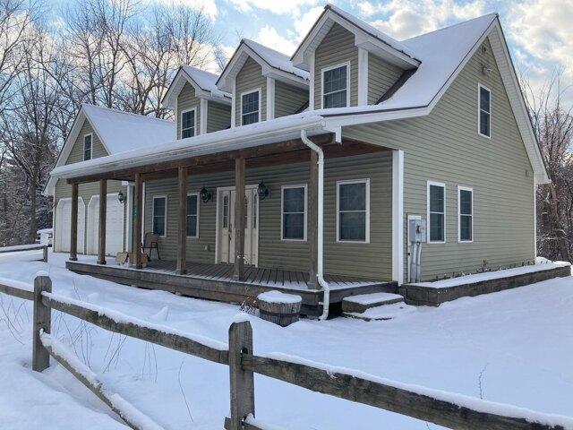 4 bedroom, Springfield VT 05150 LS102346531