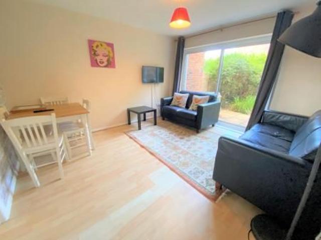 4 Bedroom Student Home 3 Teddington Close