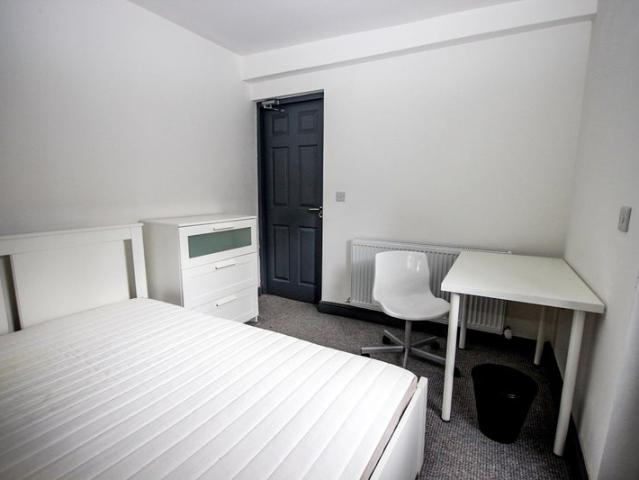 4 Bedroom Student House in Keswick Grove!